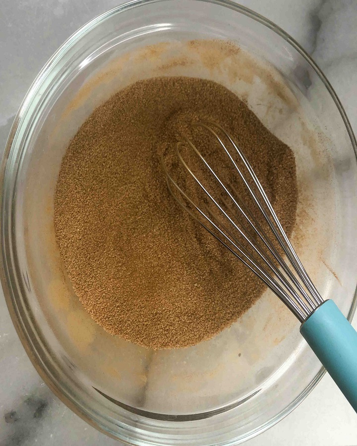 Homemade Cinnamon Sugar - The Duchez Kitchen