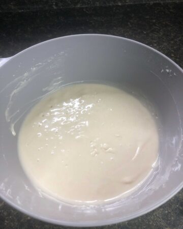 Homemade Pan Release (Baking Spray) - The Duchez Kitchen