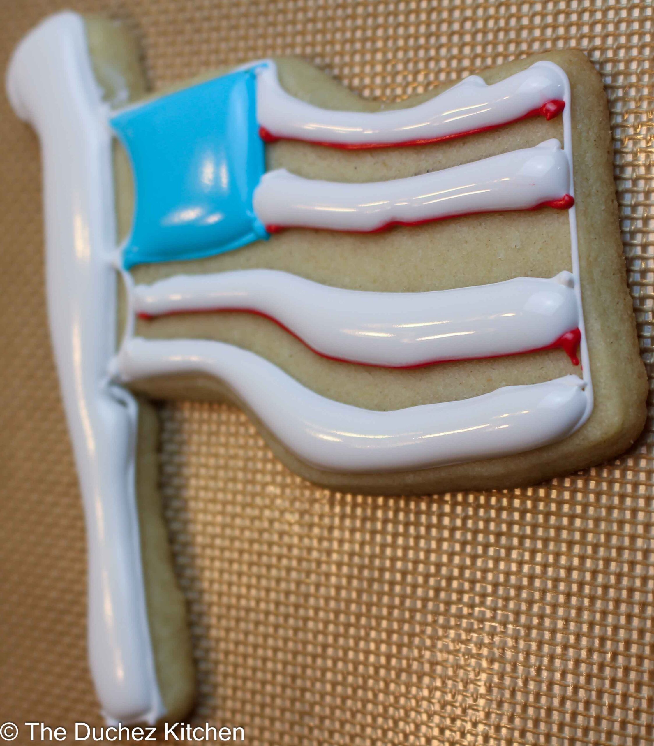 American Flag Decorated Sugar Cookies - The Duchez Kitchen