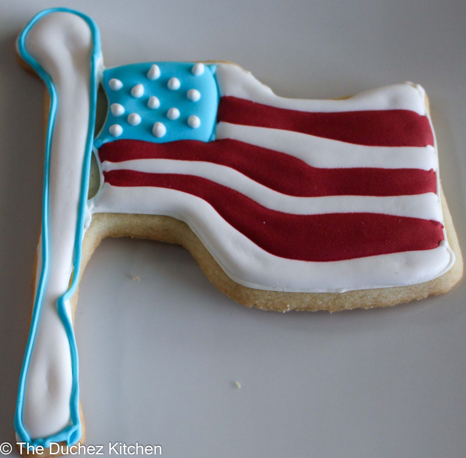 American Flag Decorated Sugar Cookies - The Duchez Kitchen