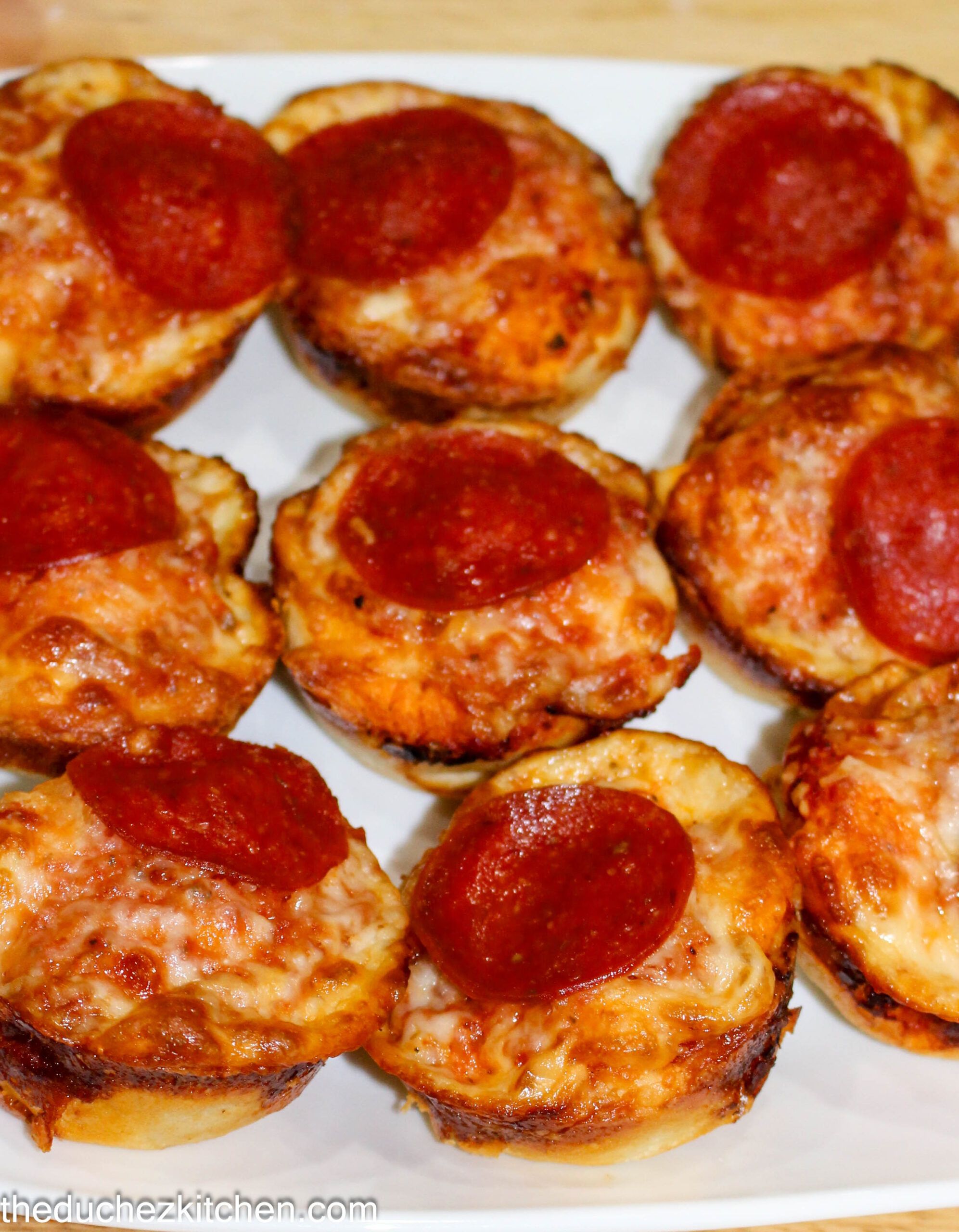 Easy Mini Pizzas - The Duchez Kitchen